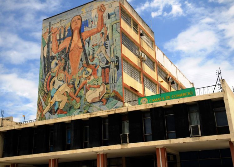 La Cámara de Comercio de Valencia celebra 130 años de historia ...